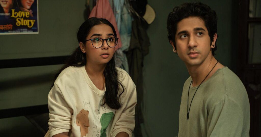 Mismatched Season 2 Episode 2 Girl In The Middle Review: Clichéd Plot ...